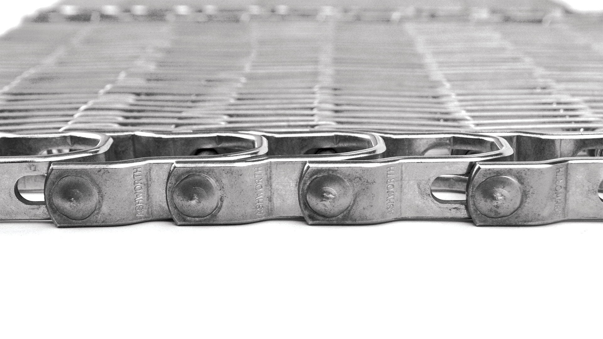 Small Radius Heavy Duty Omni-Grid® | Metal Lotension Conveyor Belts